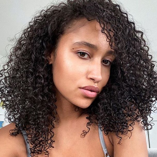 Naomi Lucia - FHM500